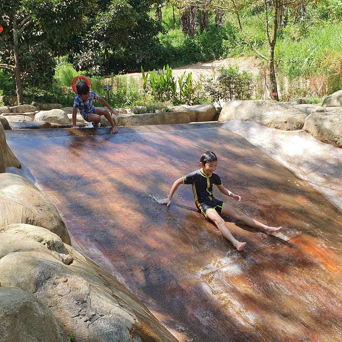 🐒🌴Monkey Spring – Splash away in natural spring 🌊🏄‍♀ – The Bentong Farm